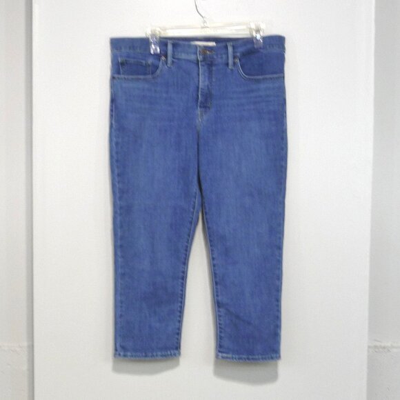 Levi's | Jeans | Levis 31 Size 33 Shaping Skinny Capri Jeans | Poshmark